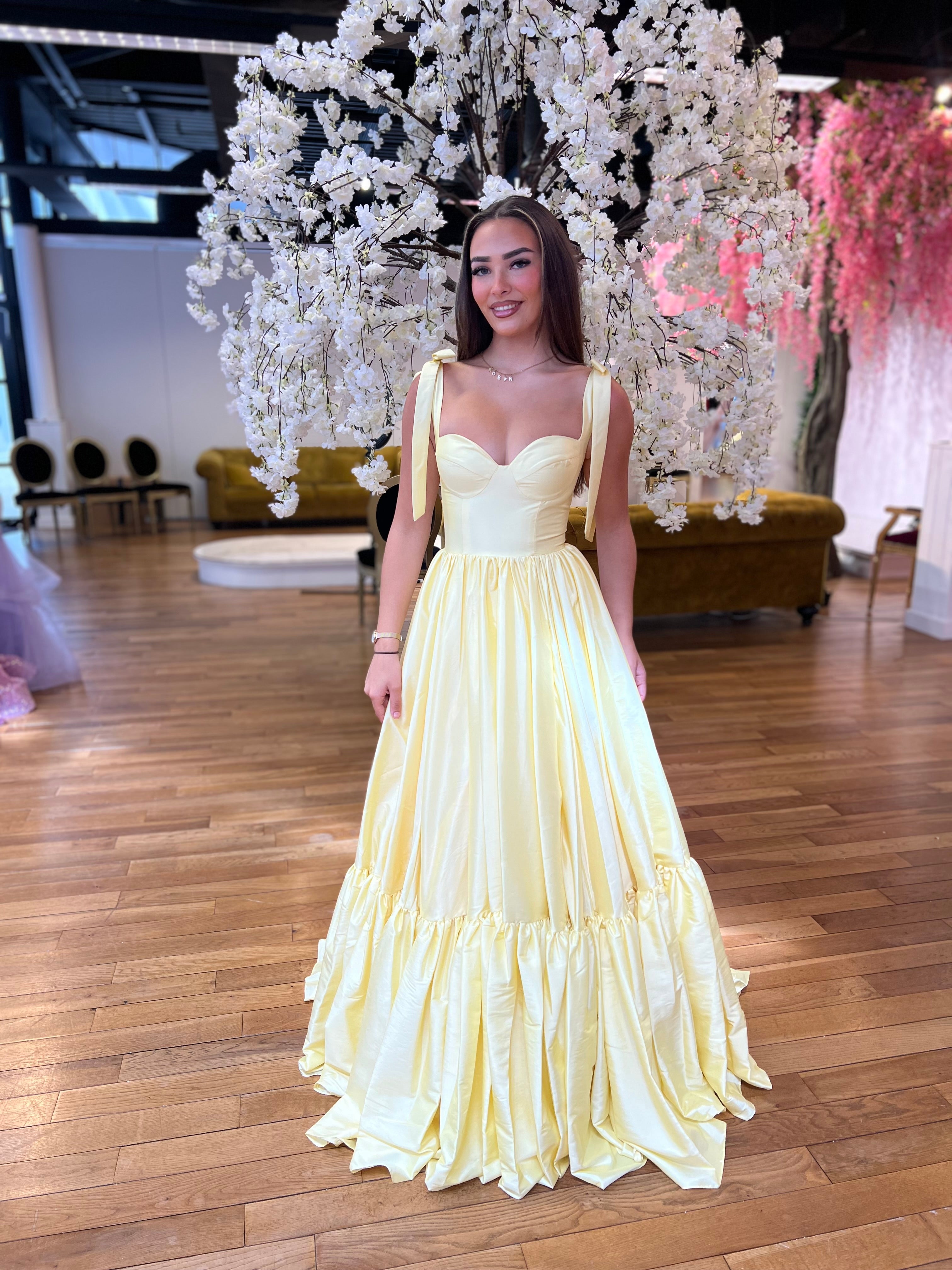 BELLE LEMON – DANI