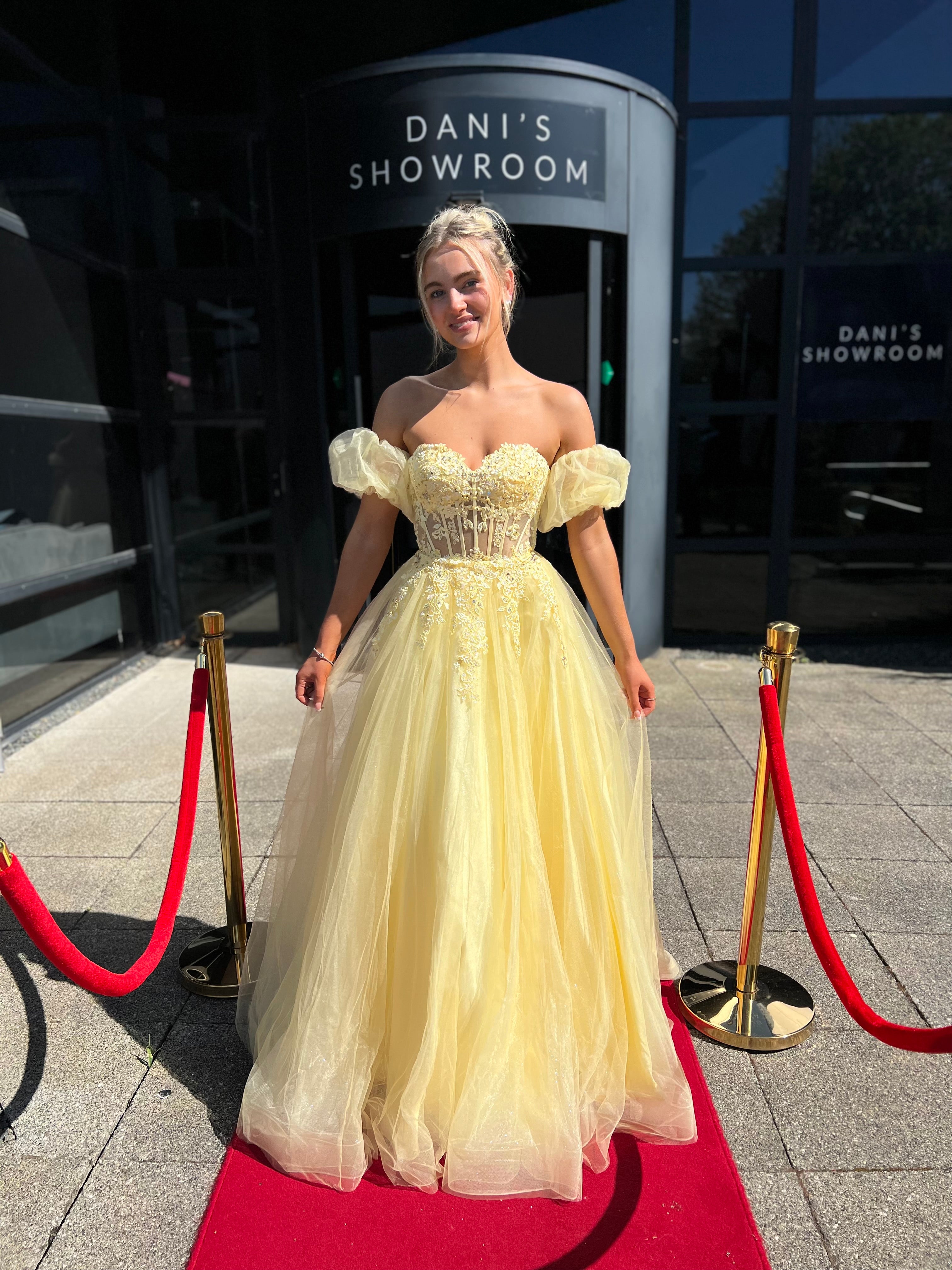 ENCHANTED LEMON – DANI